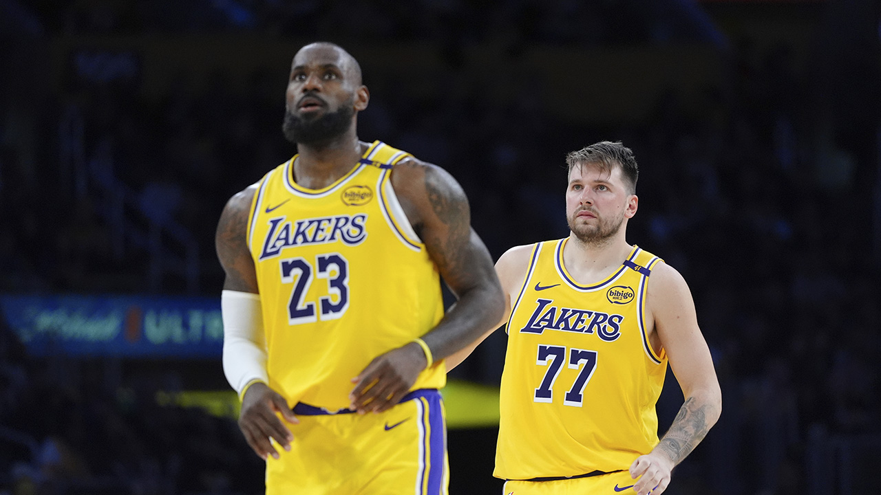 NBA approves $10 billion sale of Lakers to Dodgers co-owner
