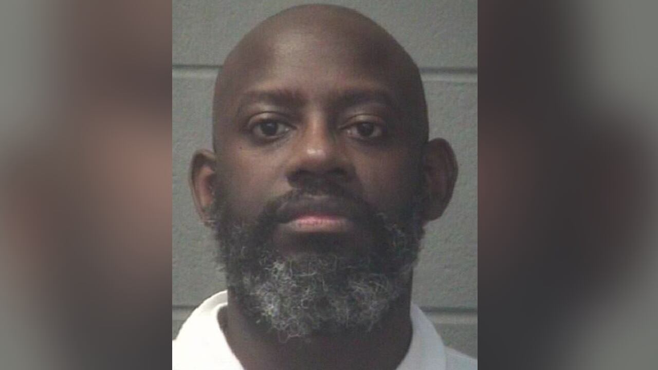 Teacher accused of sharing inappropriate text messages with children