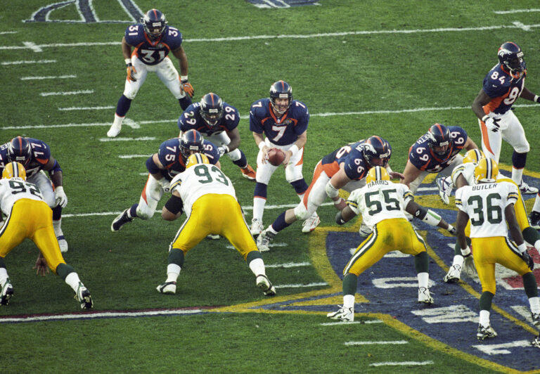 NFL legend Mark Schlereth makes absurd claim that he ‘pees on the floor ...