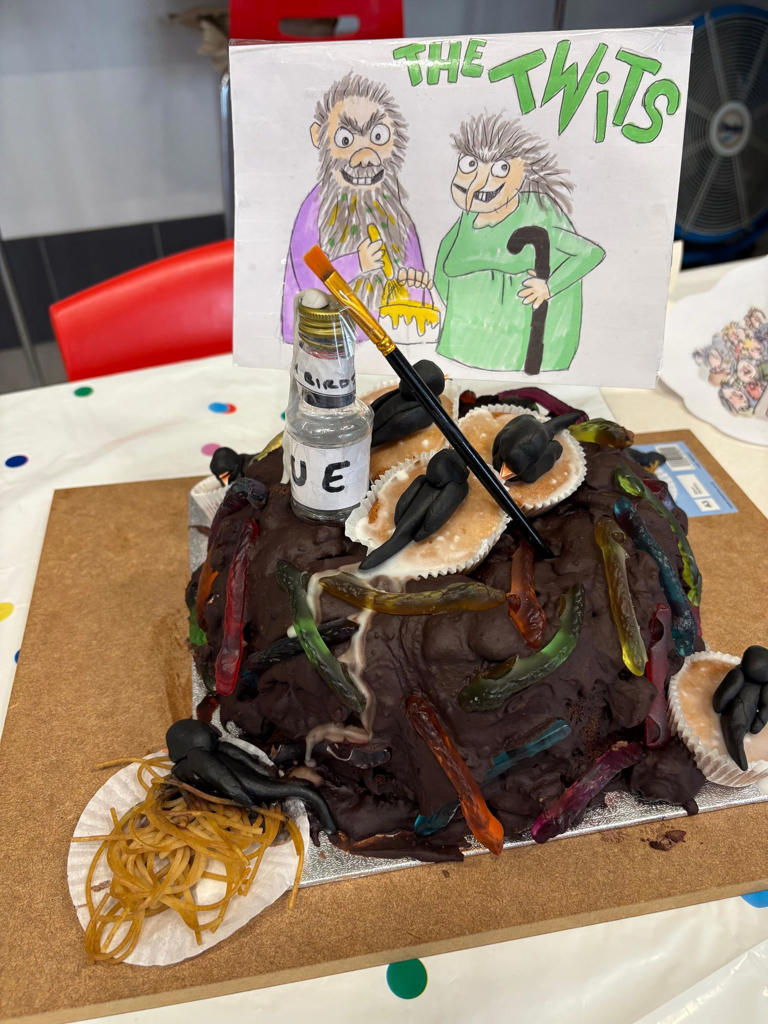 Mansfield bus depot makes 'marvellous' effort to support children's charity