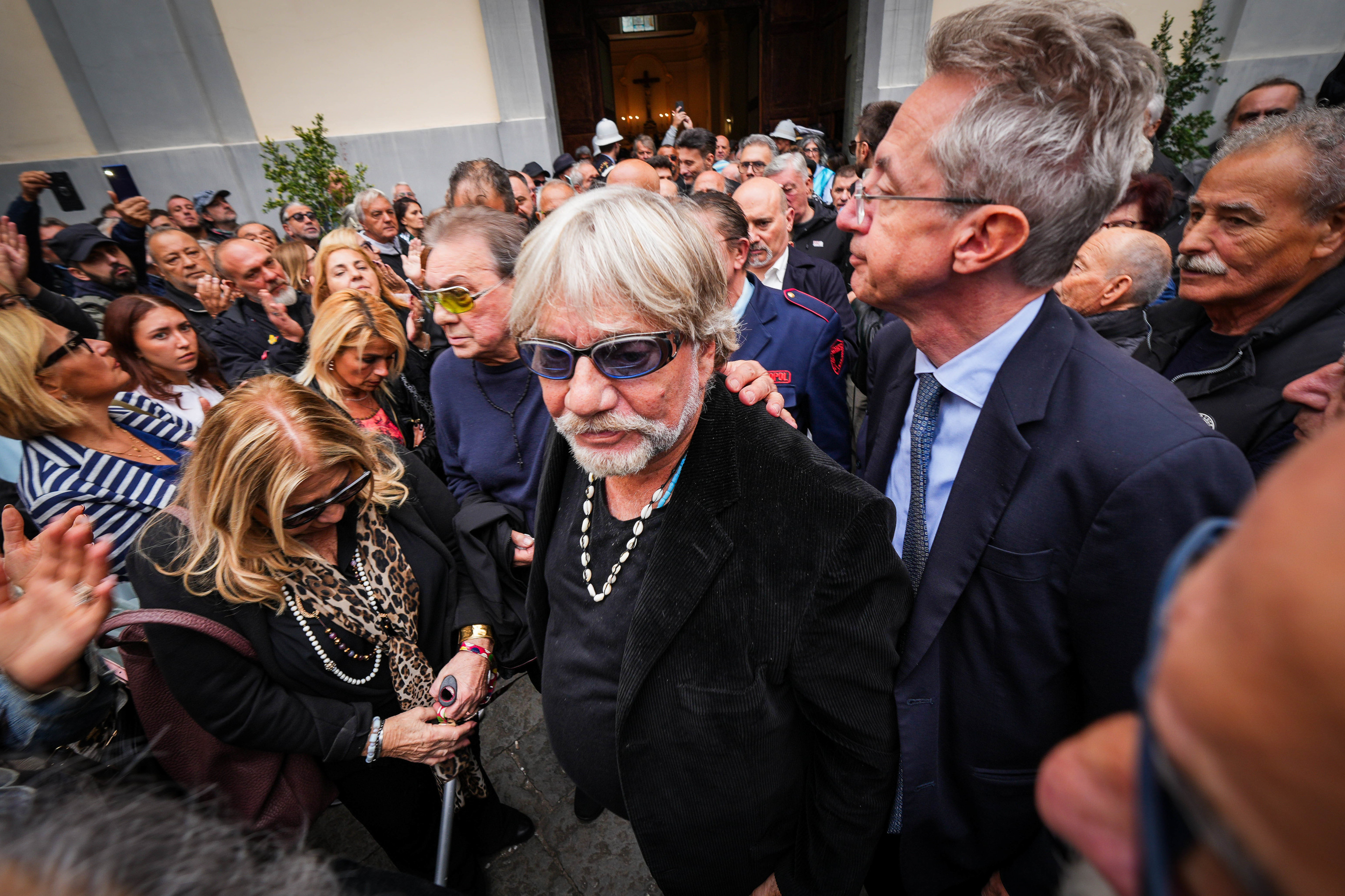 De Piscopo e Avitabile ai funerali di James Senese