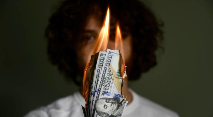 Think slowing your 'burn rate' can keep you afloat if you lose your job ...