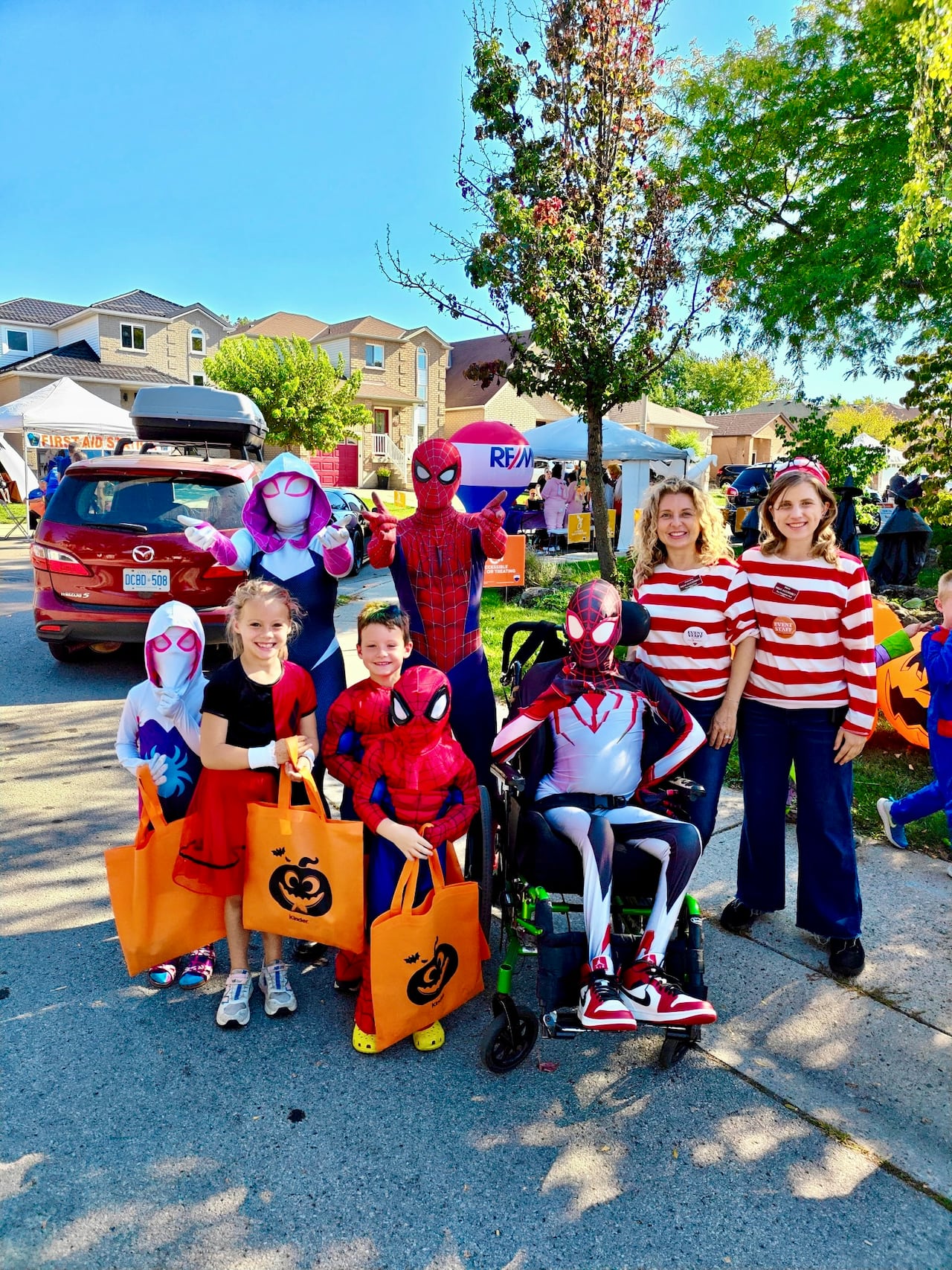 How some Canadian families are making trick-or-treating more accessible