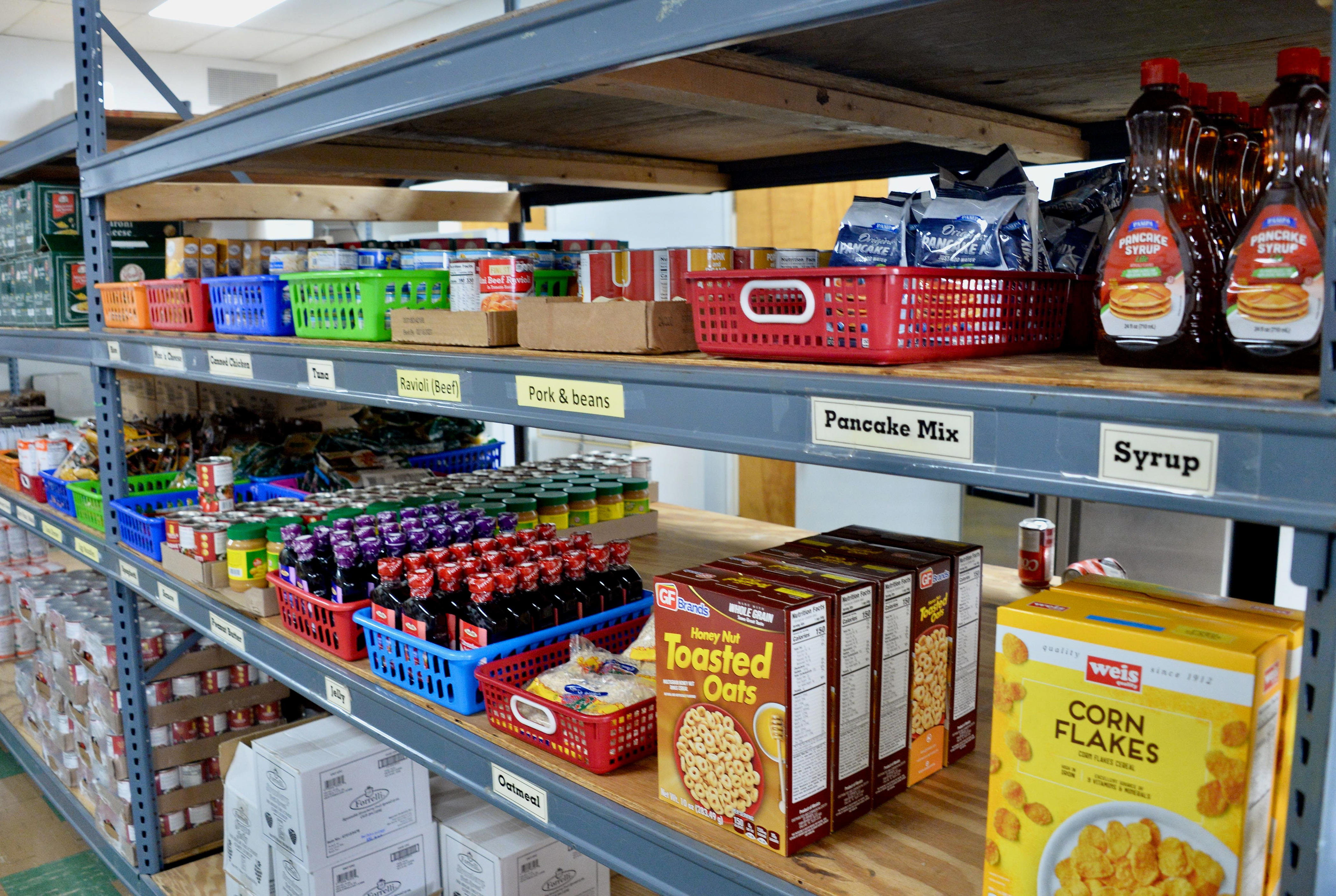 No Kings Alliance urges Alabama residents to support food banks amid ...
