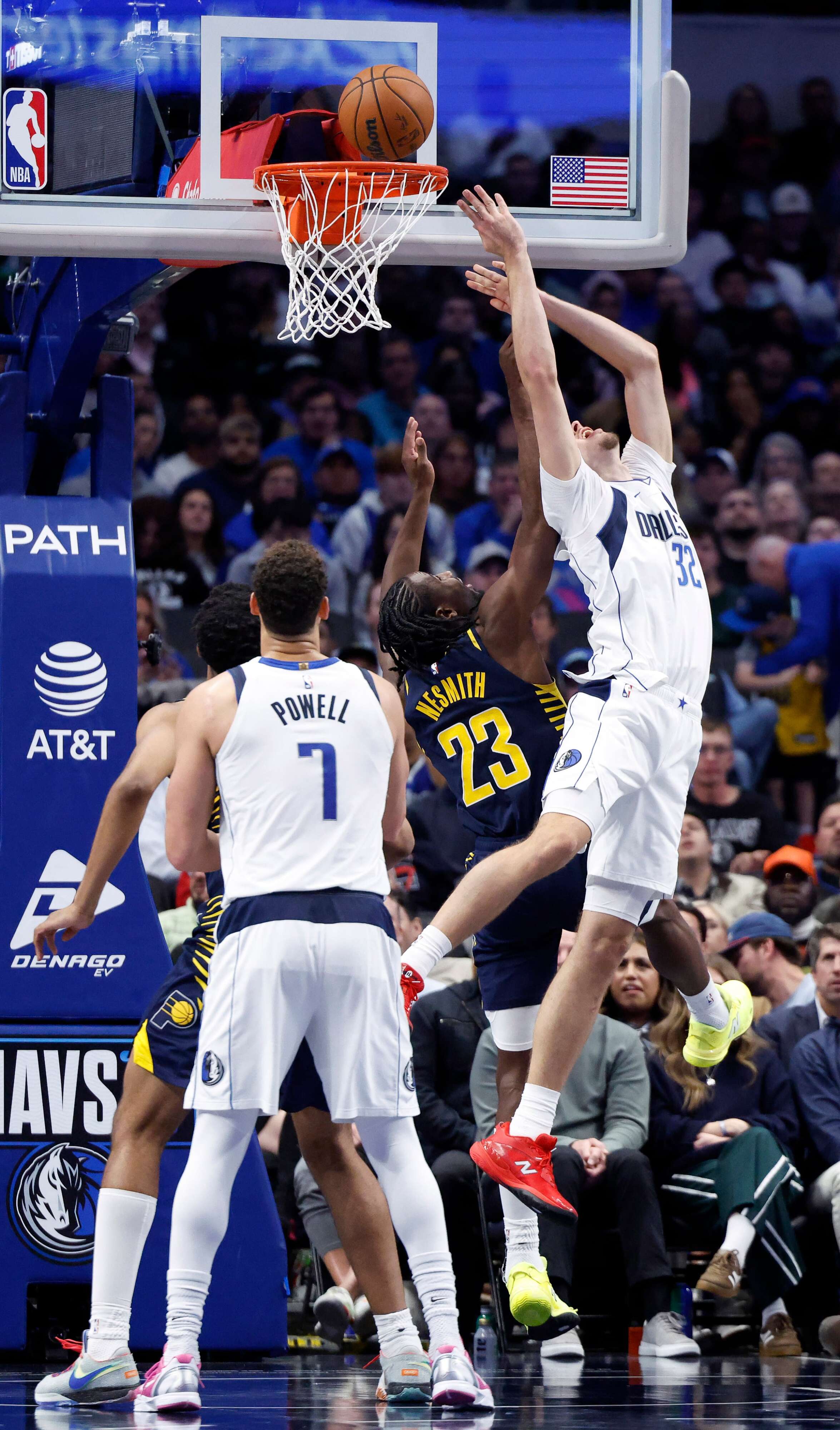 Another injury bites Mavs, but unsung heroes propel gutty win over ...