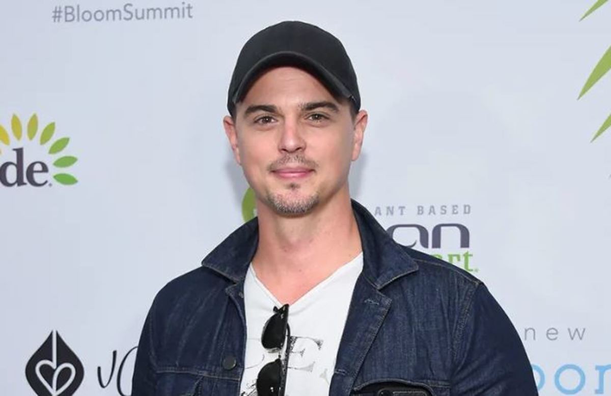 The Roaring Game Starring The Bold and The Beautiful's Darin Brooks ...