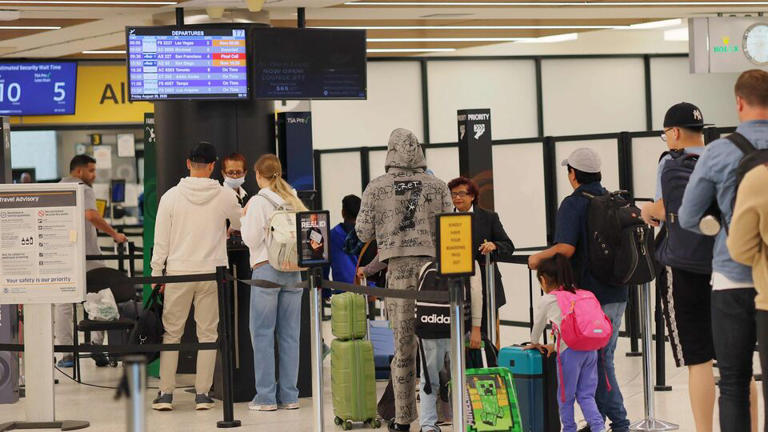 ‘Aircraft emergency’ over engine issue triggers ground stop at New York ...