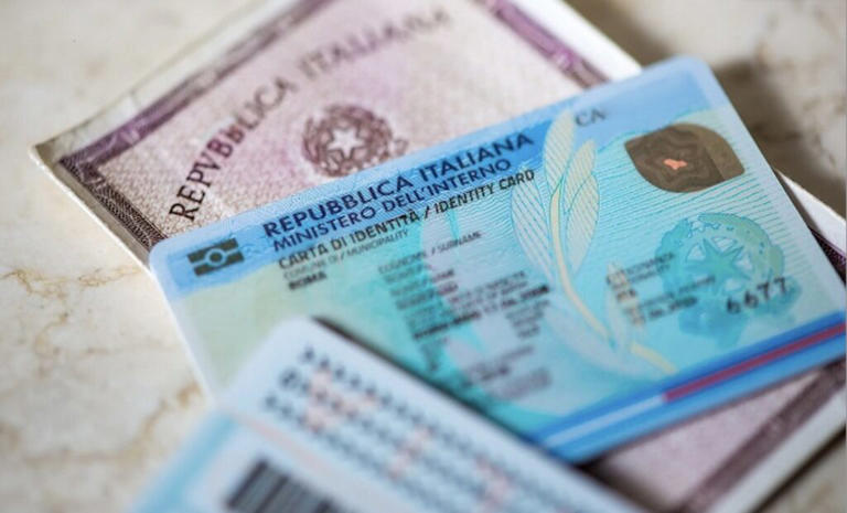 Notturno in carta: a Roma la CIE si fa la sera (di Halloween)