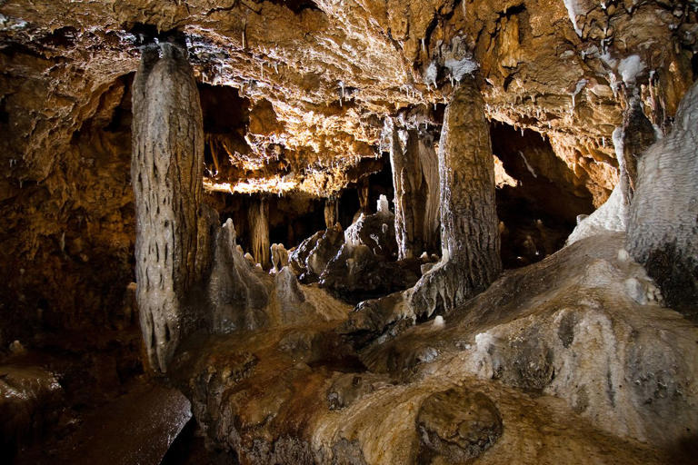 This U.S. State Has a 7-story Cave—and Fall Is the Perfect Time to Visit