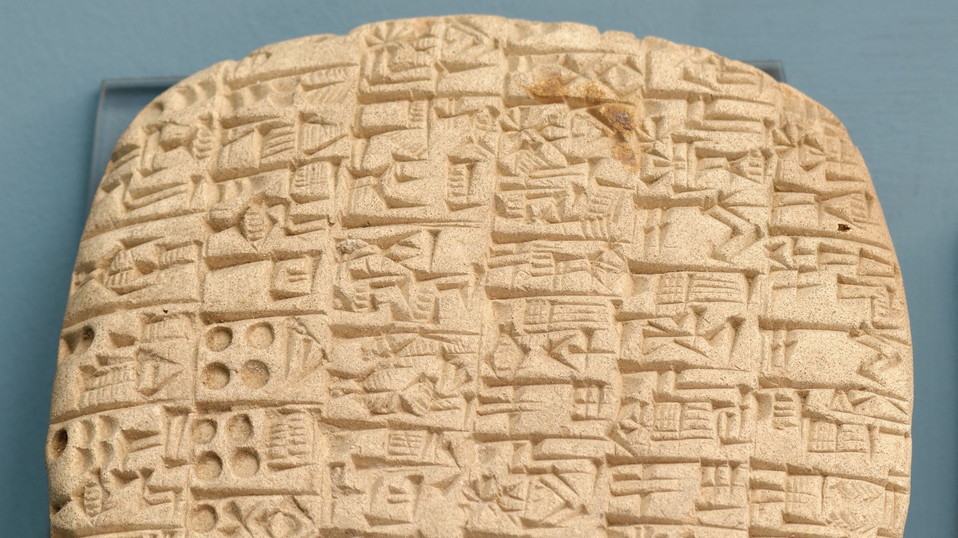 20 Pieces Of Historical Evidence That Suggest Aliens Exist