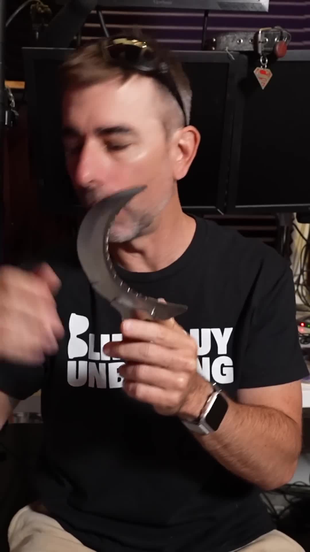 It’s a rancid pickle? – A blind guy unboxing