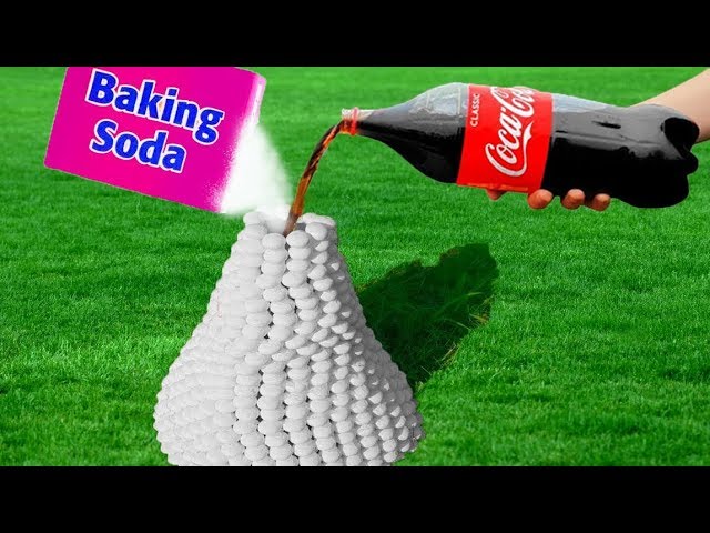 Top 20 Coca-Cola Mentos and baking soda experiments