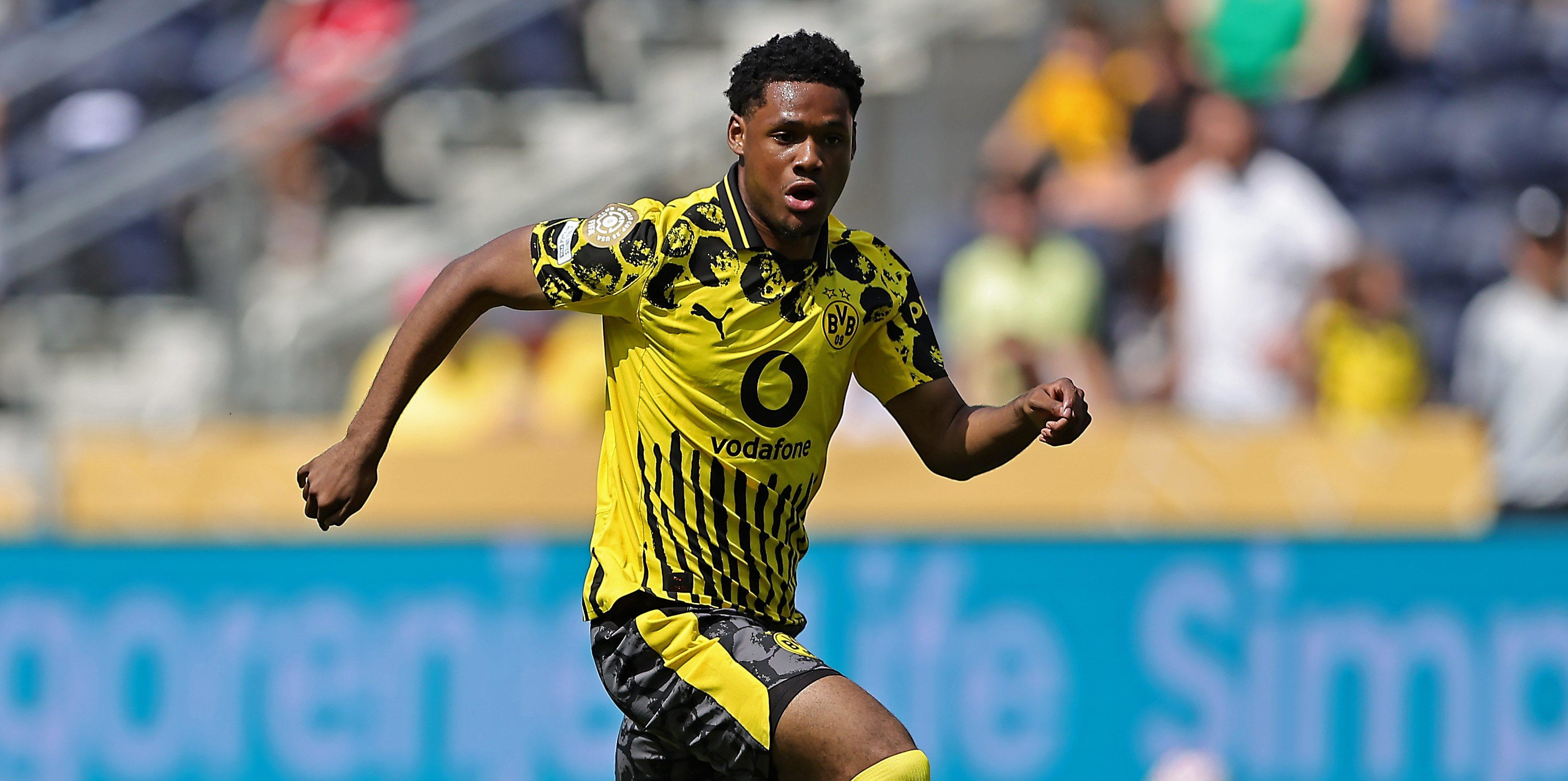Geen toekomst meer voor Duranville bij Dortmund, maar verkoop onder ...