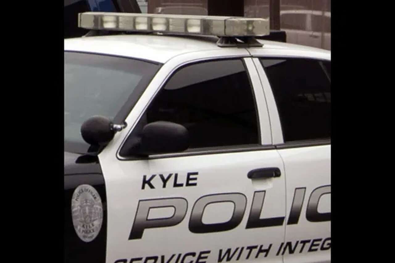 Kyle police arrest 3 teens linked to firearms, vehicle thefts in ...