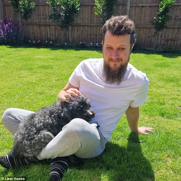 How 50 MILLION people were fooled by a Saudi skyscraper stadium video ...