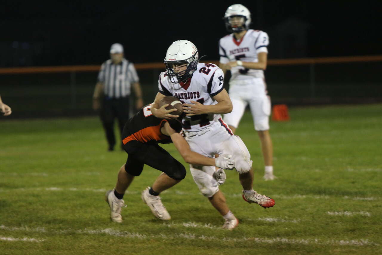 USA Patriots host Genesee in Division 8 playoff opener