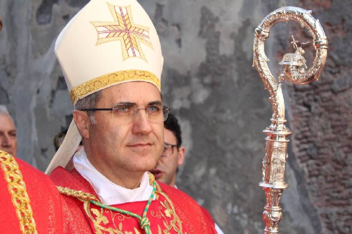 Criminalità a Palermo, l’arcivescovo Lorefice: "Istituzioni agiscano o ...