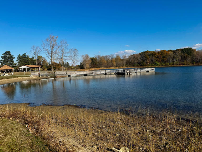 Michigan officials update residents on Thompson Pond PFAS investigation