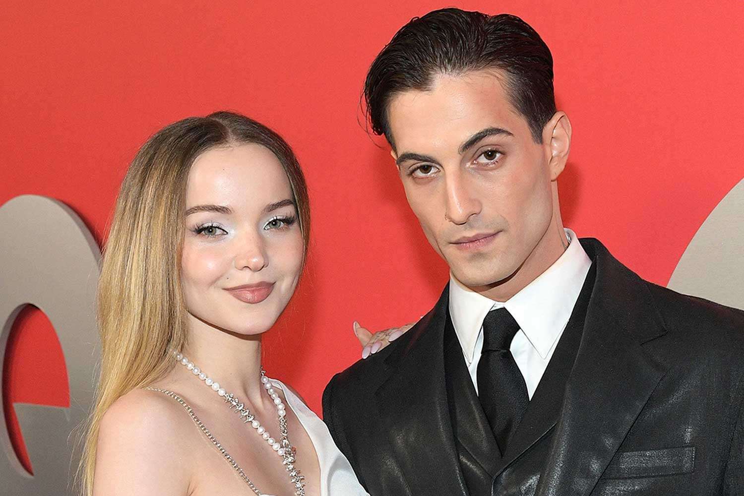 Are Dove Cameron and Damiano David Engaged? Actress Spotted with ...
