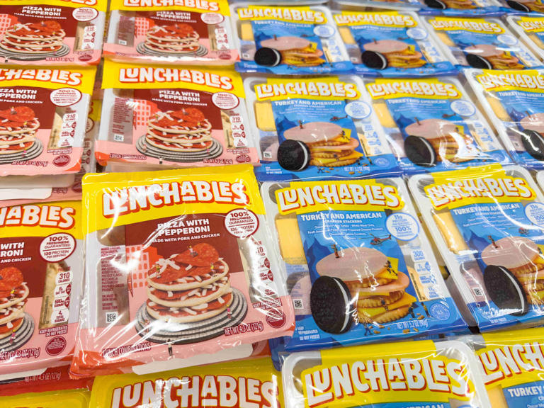 Things '90s Kids Ate That Would Terrify Nutritionists Today