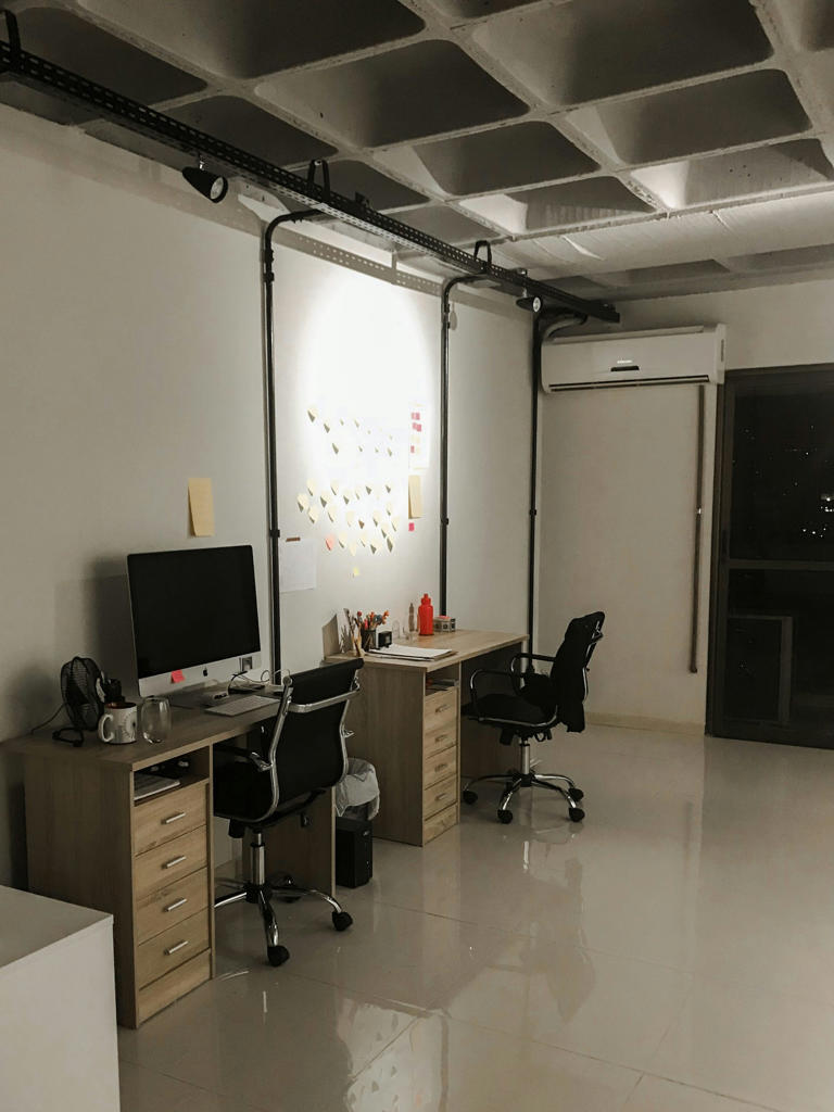 Small Space Office Setup Tips
