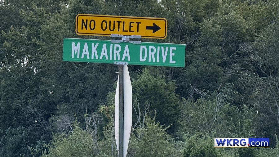 Foley officials remind drivers popular intersection is closed, follow ...