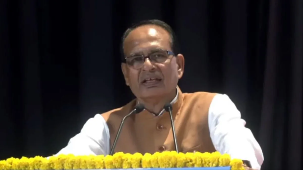 Centre to bring strict law against fake seeds, pesticides: Shivraj ...