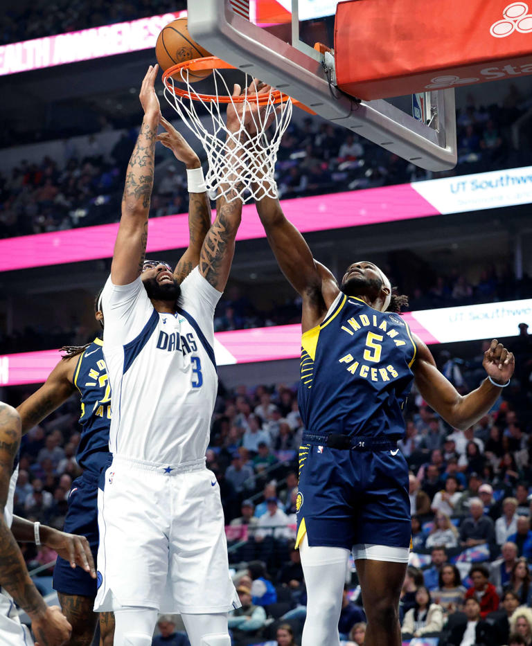 Another injury bites Mavs, but unsung heroes propel gutty win over ...