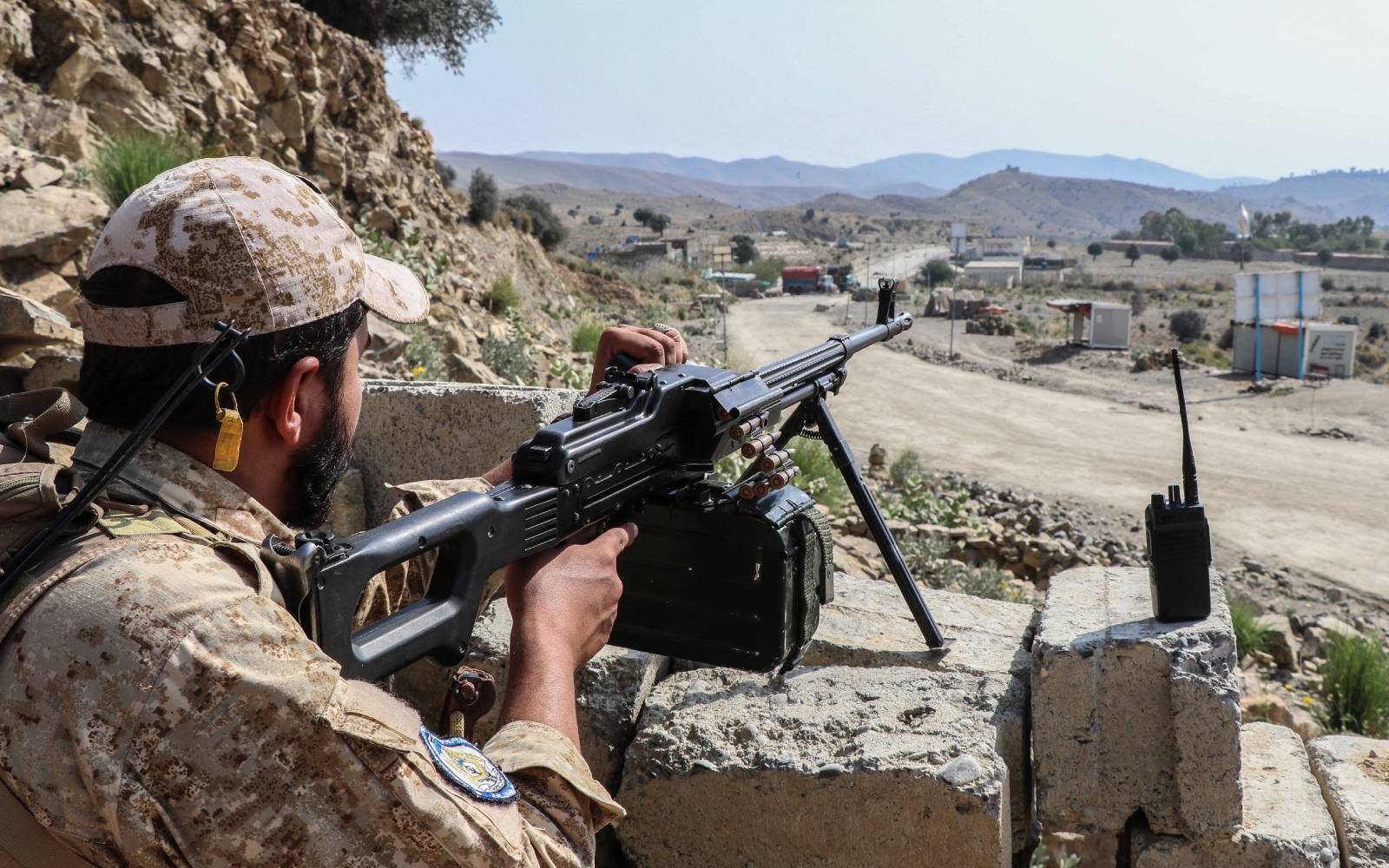 Pakistan says carried out new strikes in Afghanistan targeting militants