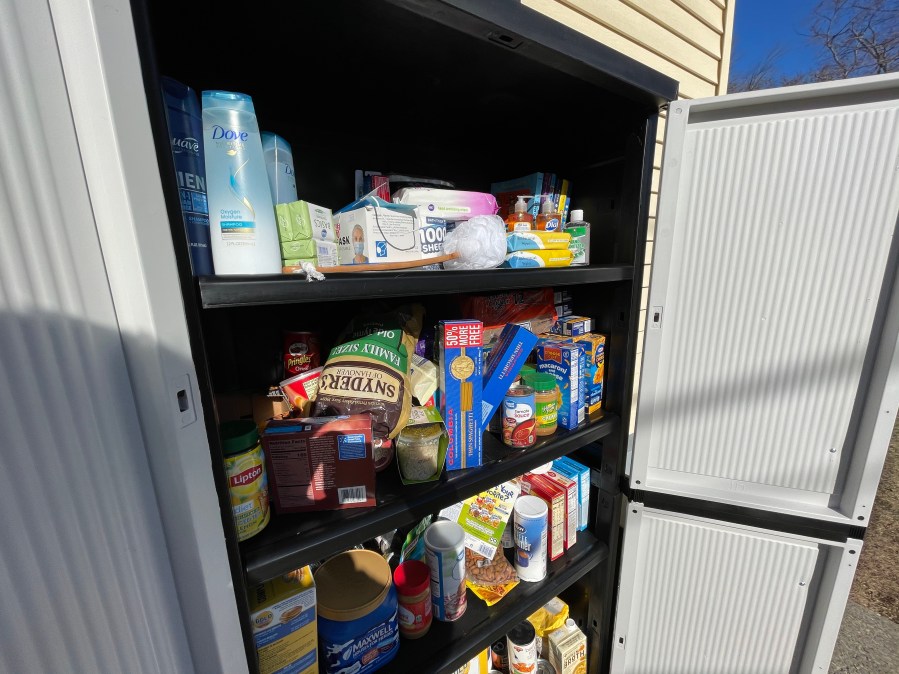 Uncertainty over SNAP benefits puts pressure on local food pantries