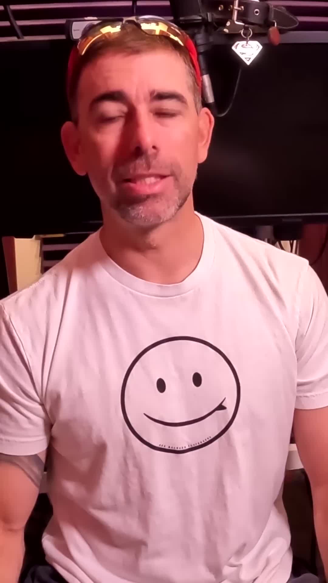 A poorly timed pants dropping #shorts