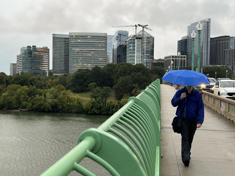 CWG Live updates: Mainly clear and 40s tonight; winds howl on Halloween