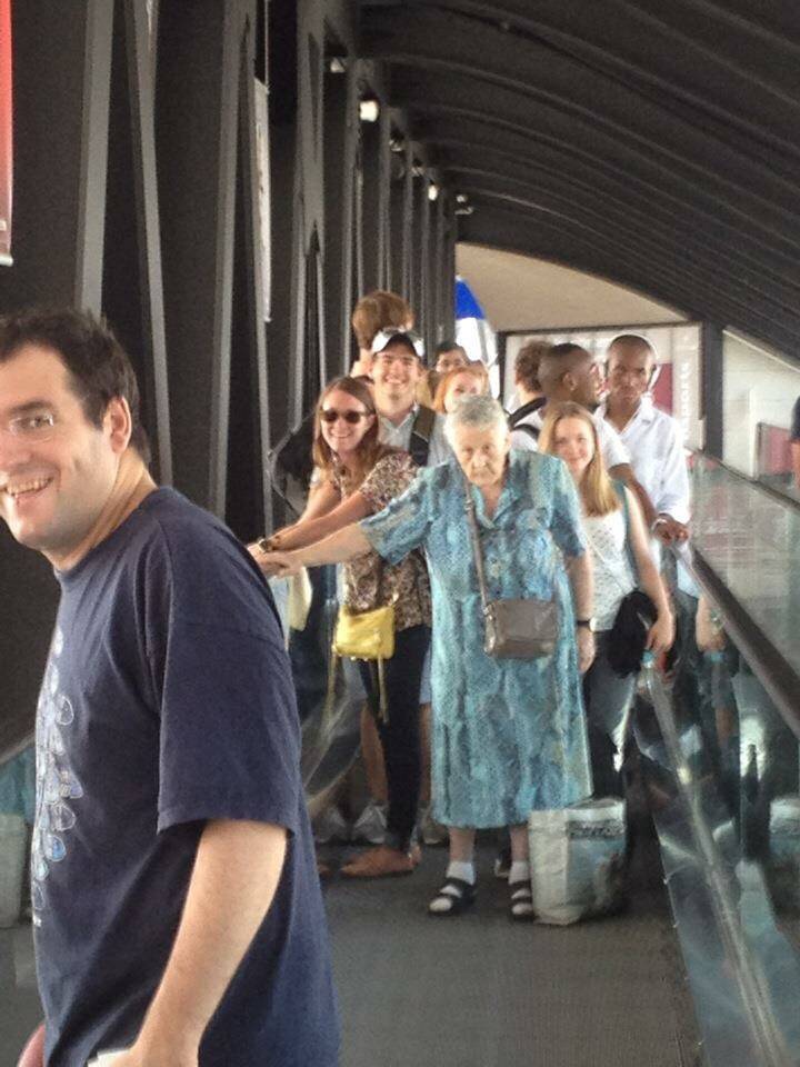 30 photos of people embracing their quirks