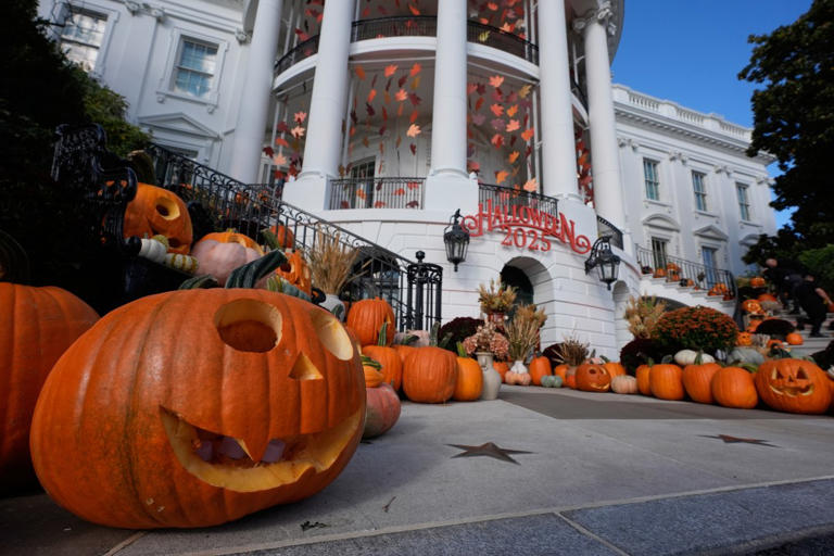 Photos: Trumps host Halloween event at White House