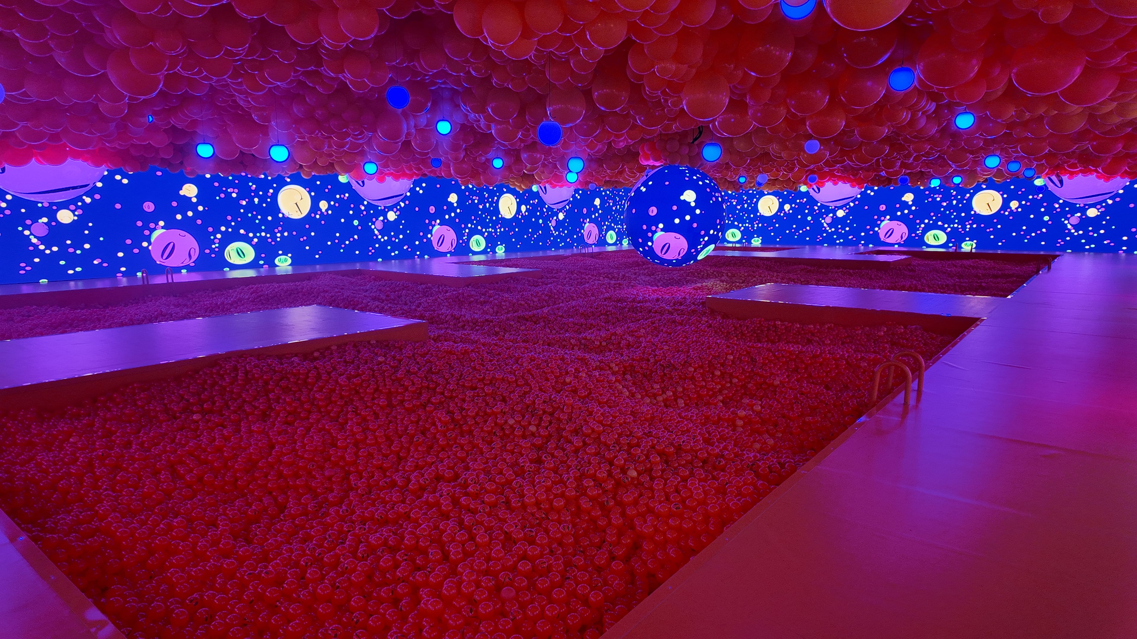 Italian pop-up Balloon Museum opens in Chicago