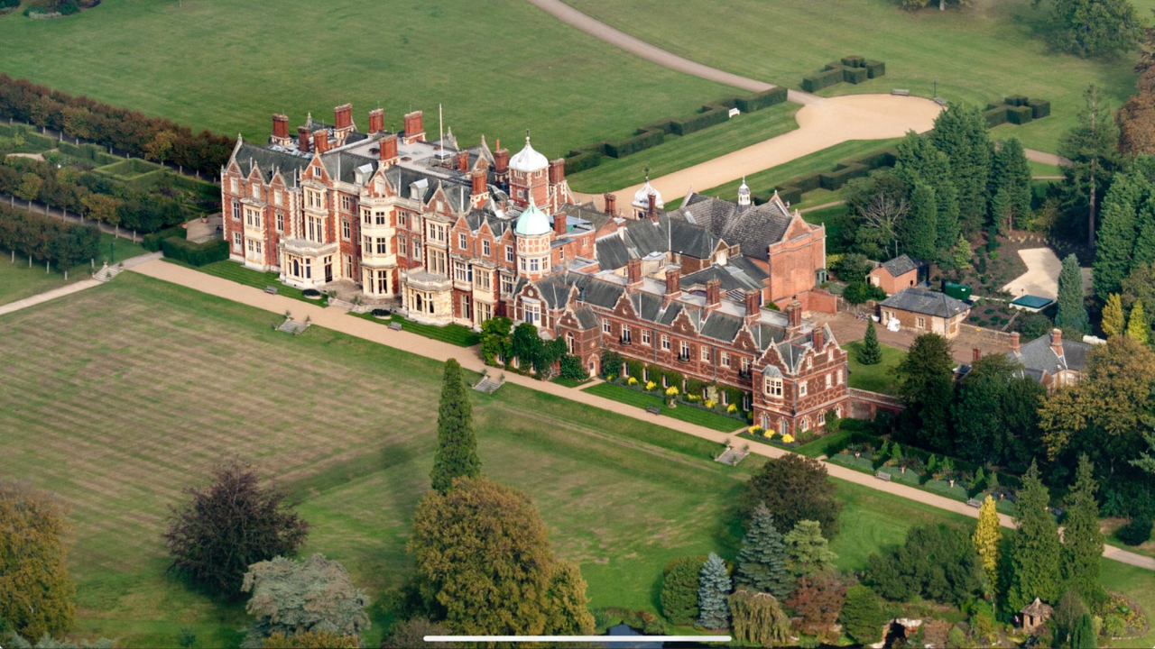 Sandringham Estate: Inside Prince Andrew and Sarah Ferguson’s New Home ...