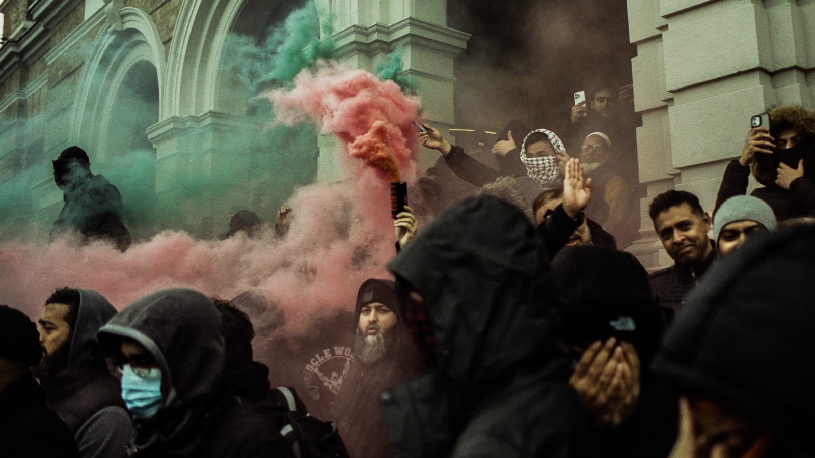 Far-Right Rally Called Off in Whitechapel; Thousands of Community ...
