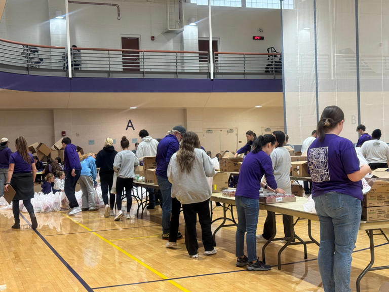 JMU ‘Hart School’ students pack thousands of bags of food for local K ...