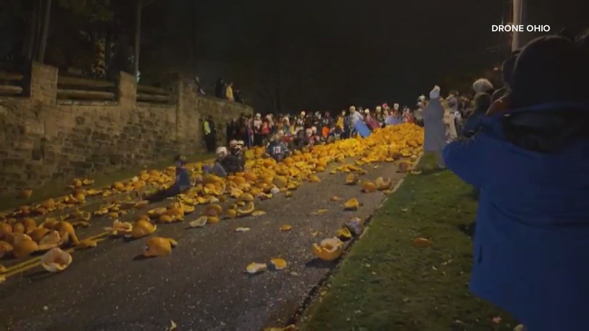Chagrin Falls holds annual Pumpkin Roll event