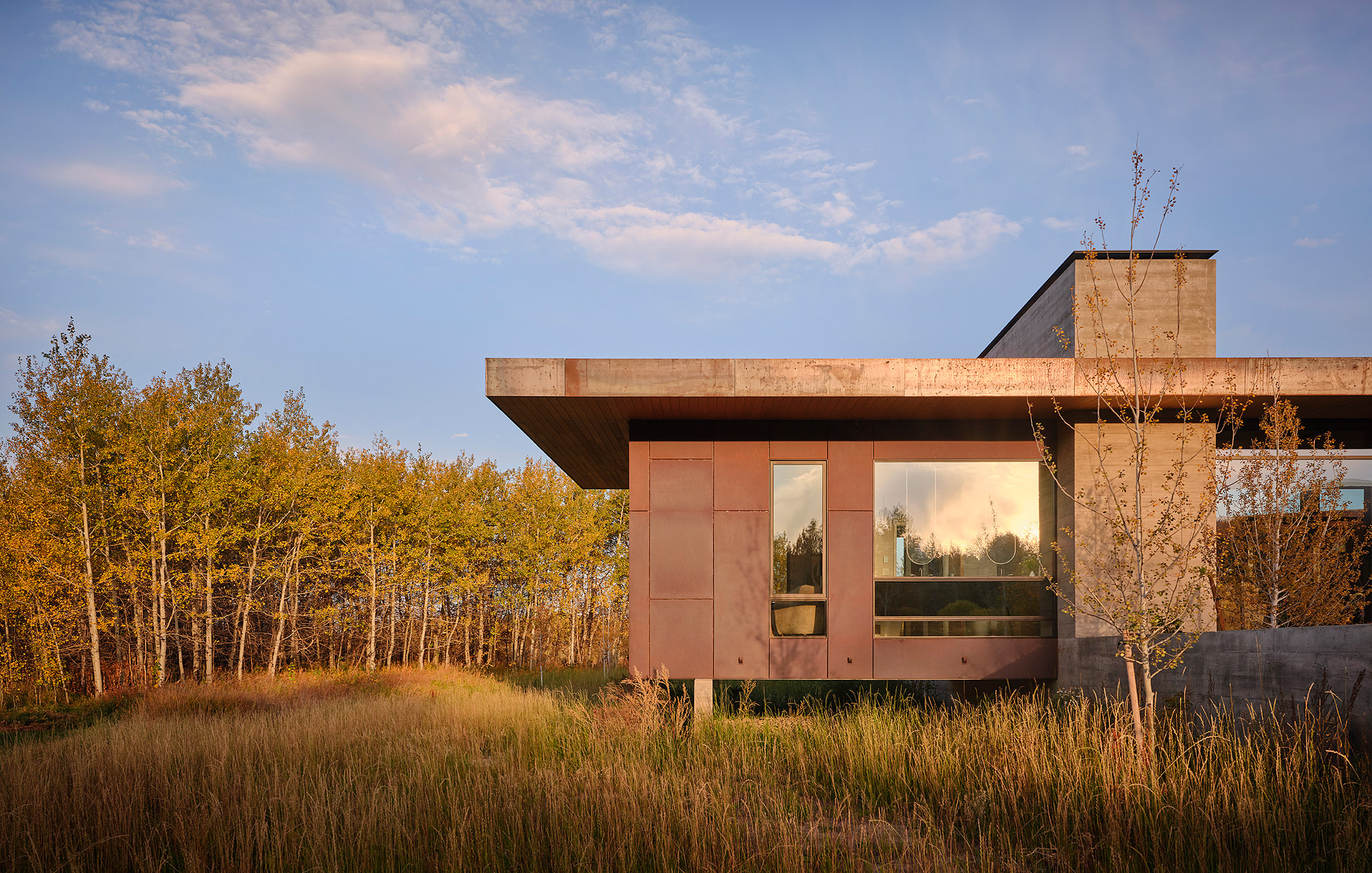 Prospect Studio clads remote Wyoming house in timber and weathering steel
