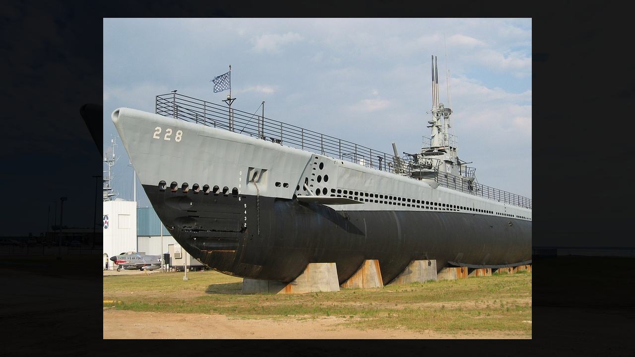 The WWII American sub that rose from the deep to burn Japanese boats