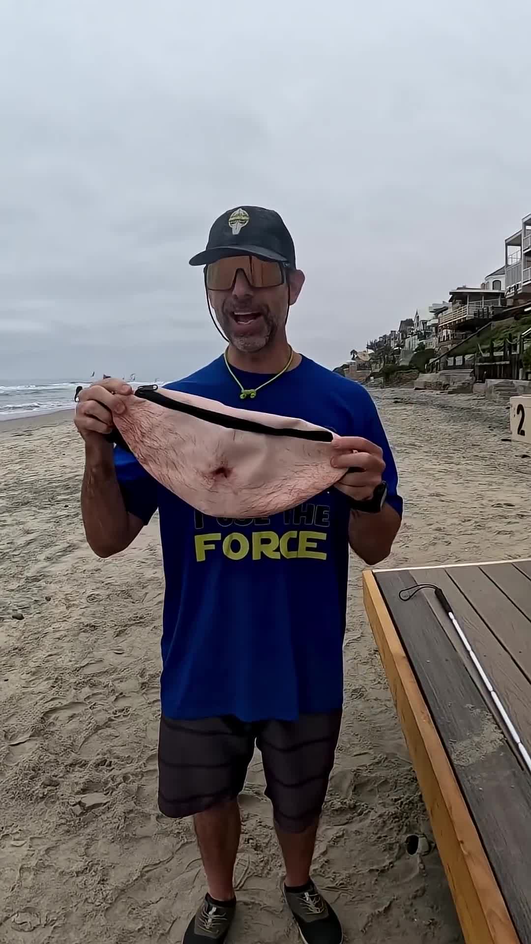 I have a hairy belly button? – a blind guy unboxing