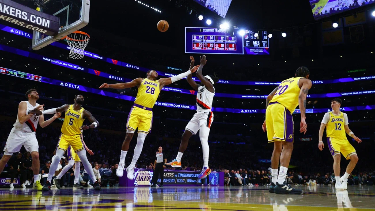 Mark Walter finaliza la compra de la mayoría de acciones de los Lakers