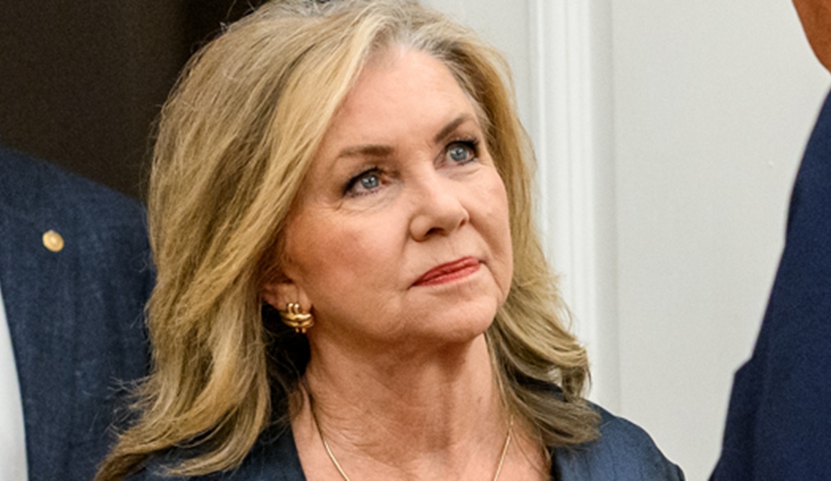 Marsha Blackburn reacts to top Tennessee Republican dropping out of ...