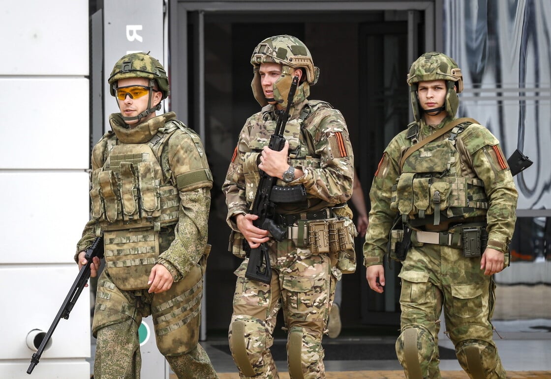 Ρώσοι διοικητές εκτελούν στρατιώτες που αρνούνται να πολεμήσουν στην ...