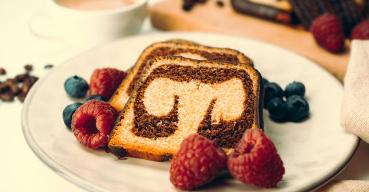 Classic 1950s Cake Recipes That Have Stood the Test of Time