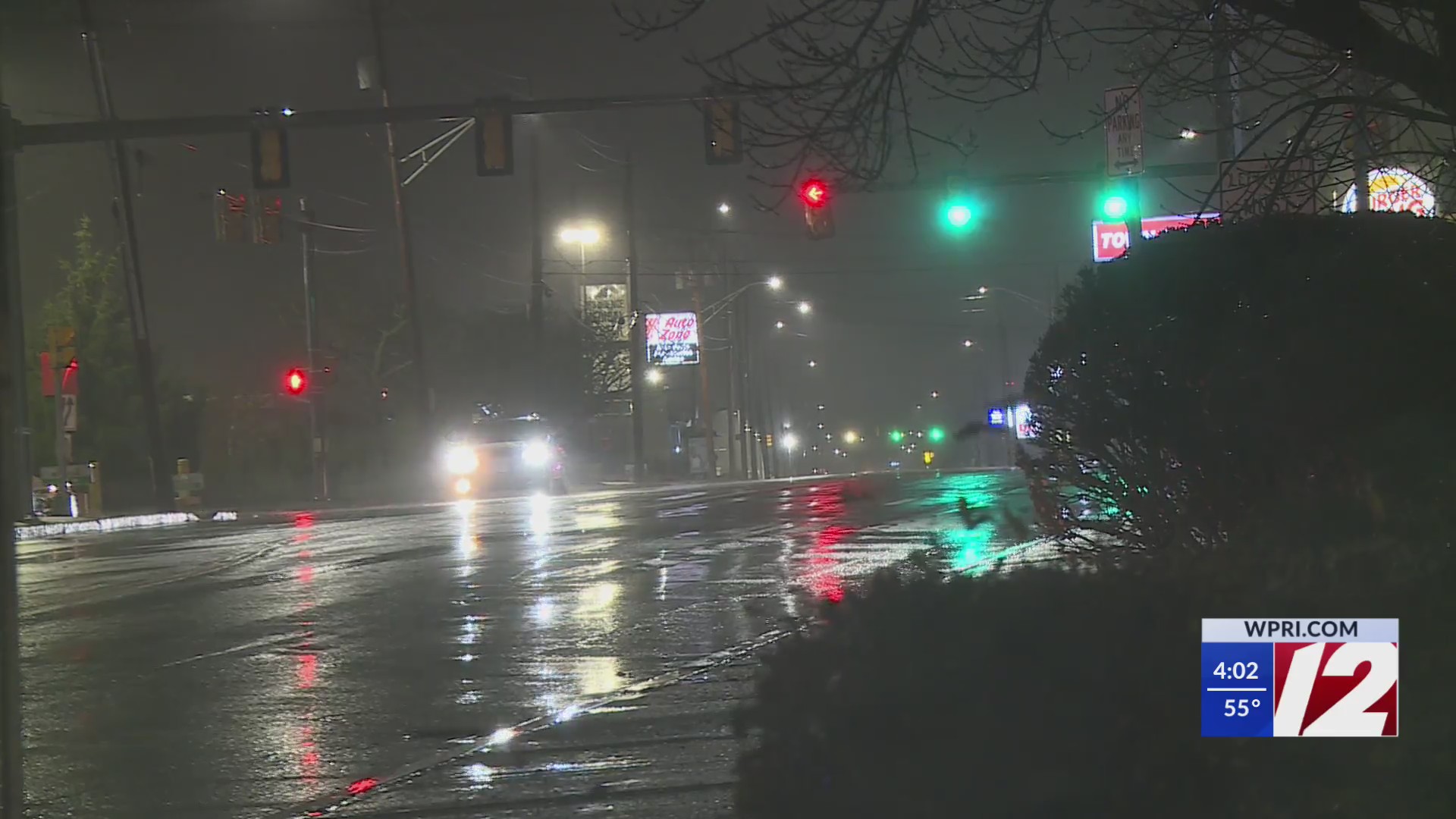 RIDOT: Crews clearing drains, grates to avoid road flooding