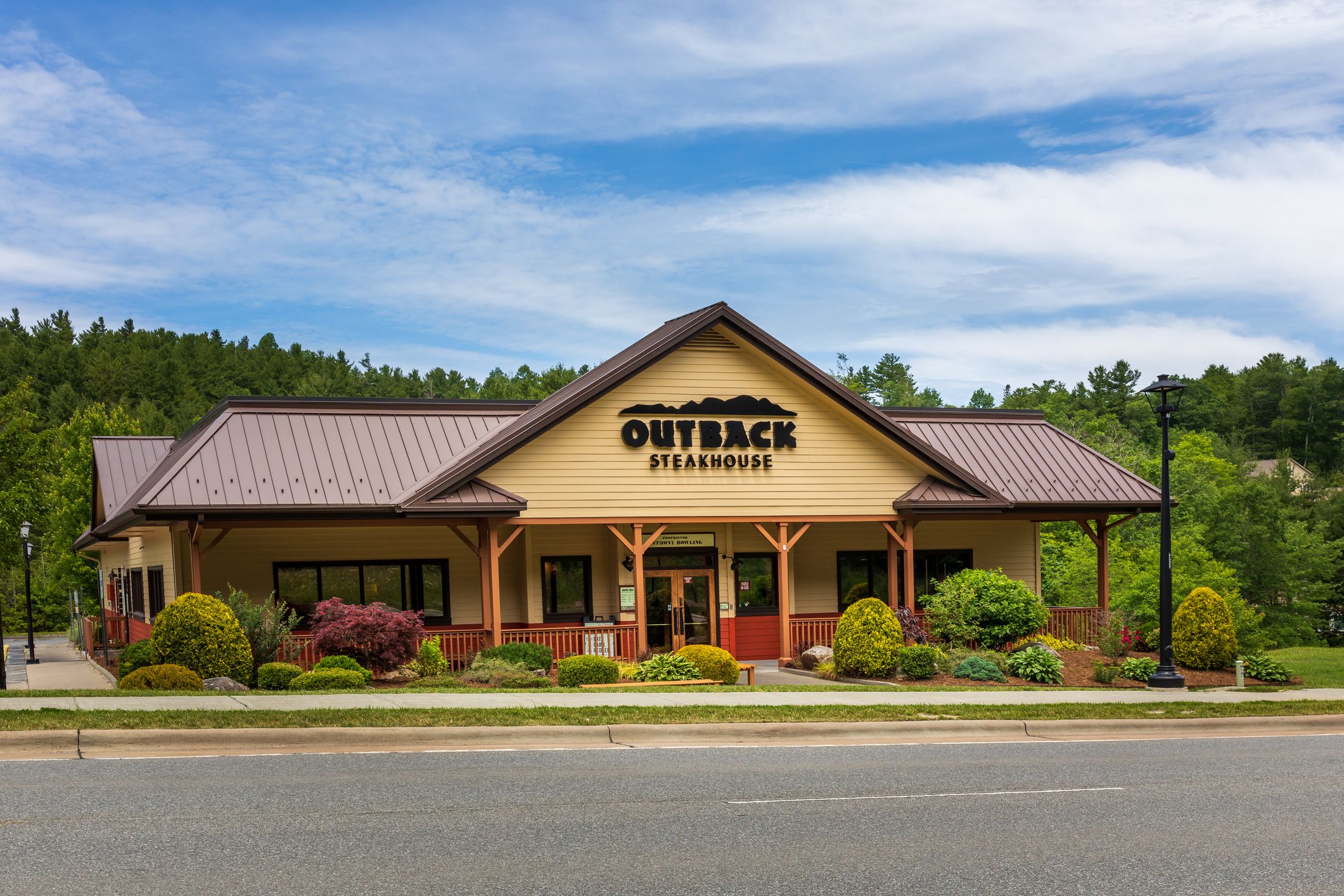 8 dishes you should never order at Outback Steakhouse