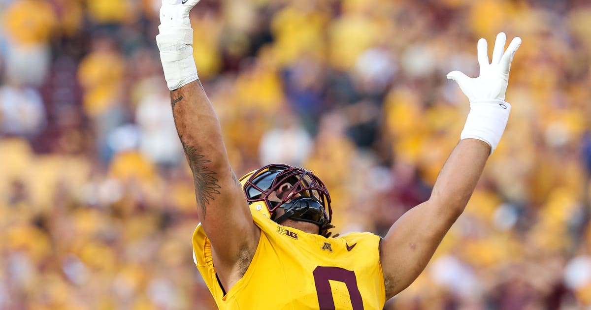 Minnesota DC Danny Collins on Big Ten sack leader Anthony Smith: “He’s ...