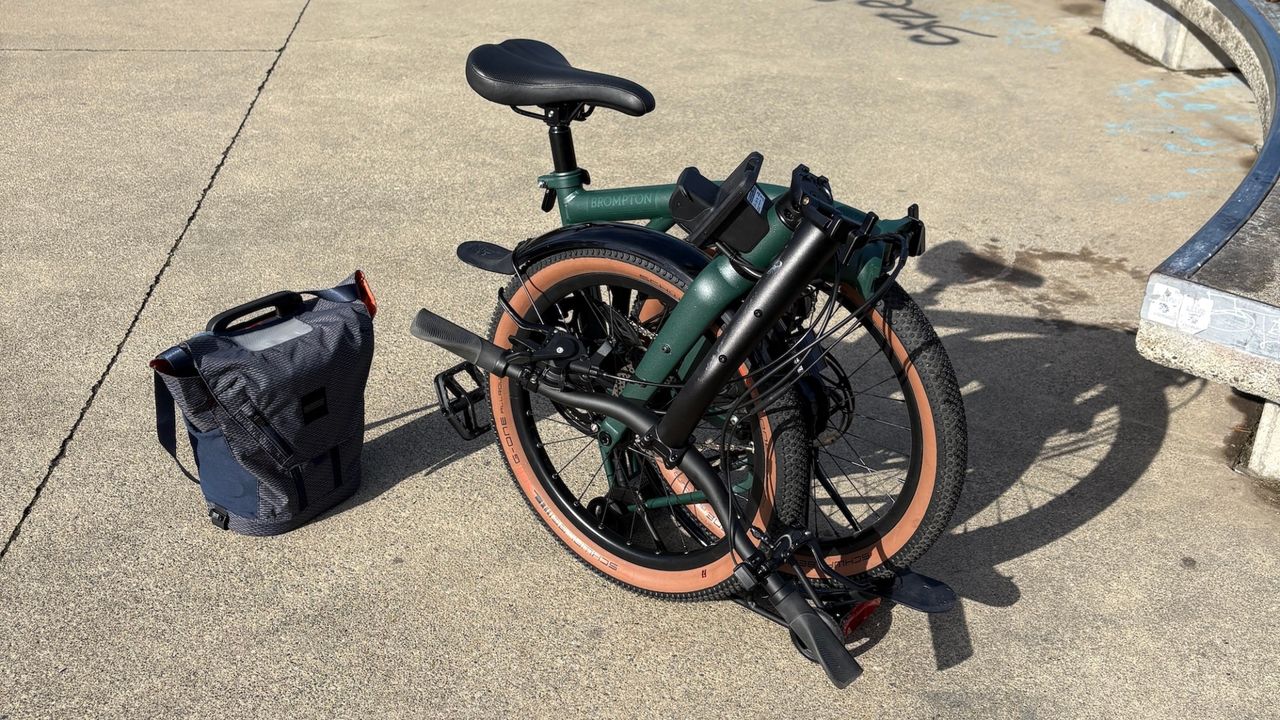 Brompton’s Electric G Line: A fun-to-ride, commuter-friendly bike that ...